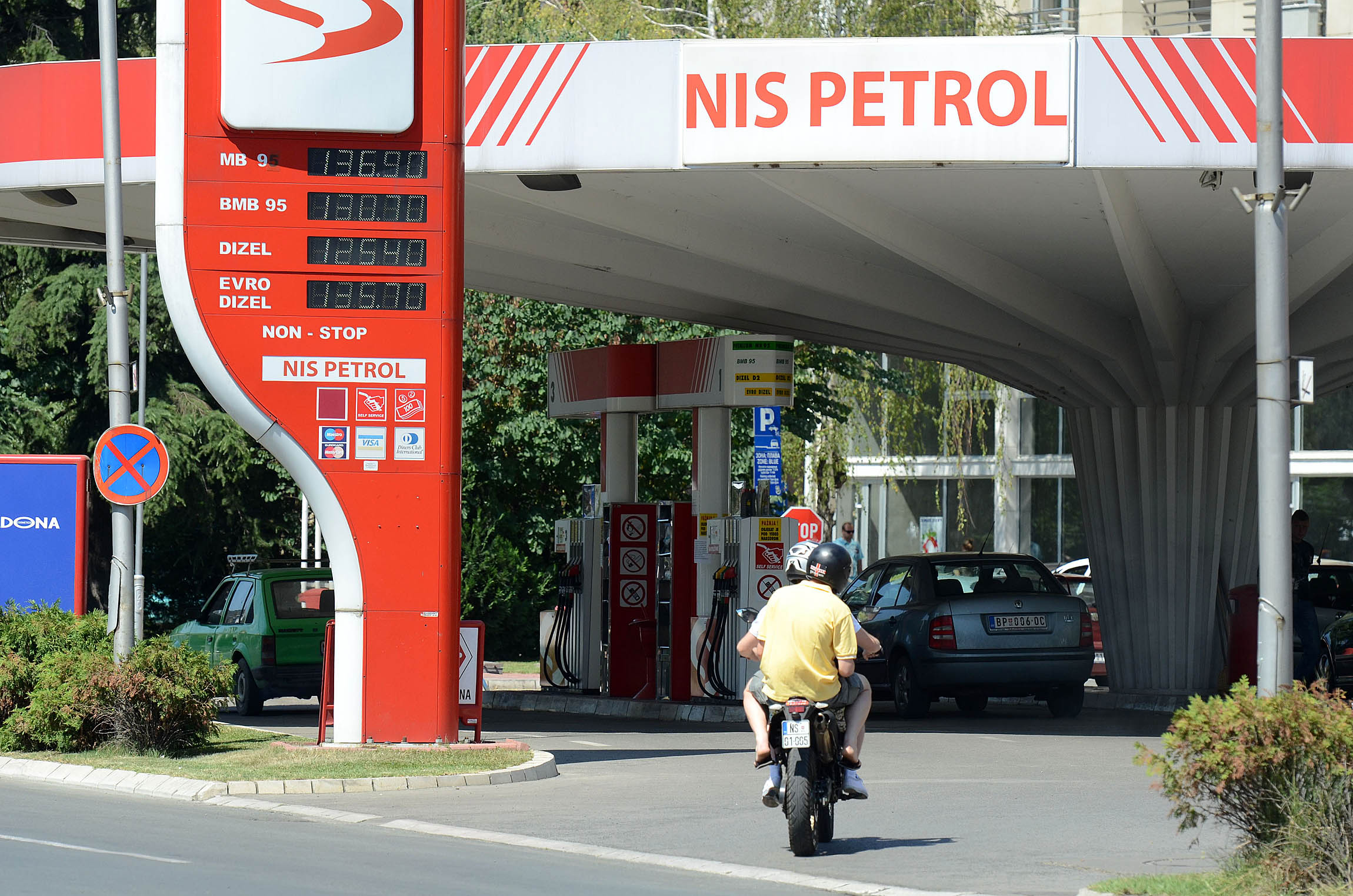 Objavljene nove cene goriva - Radio Sto Plus