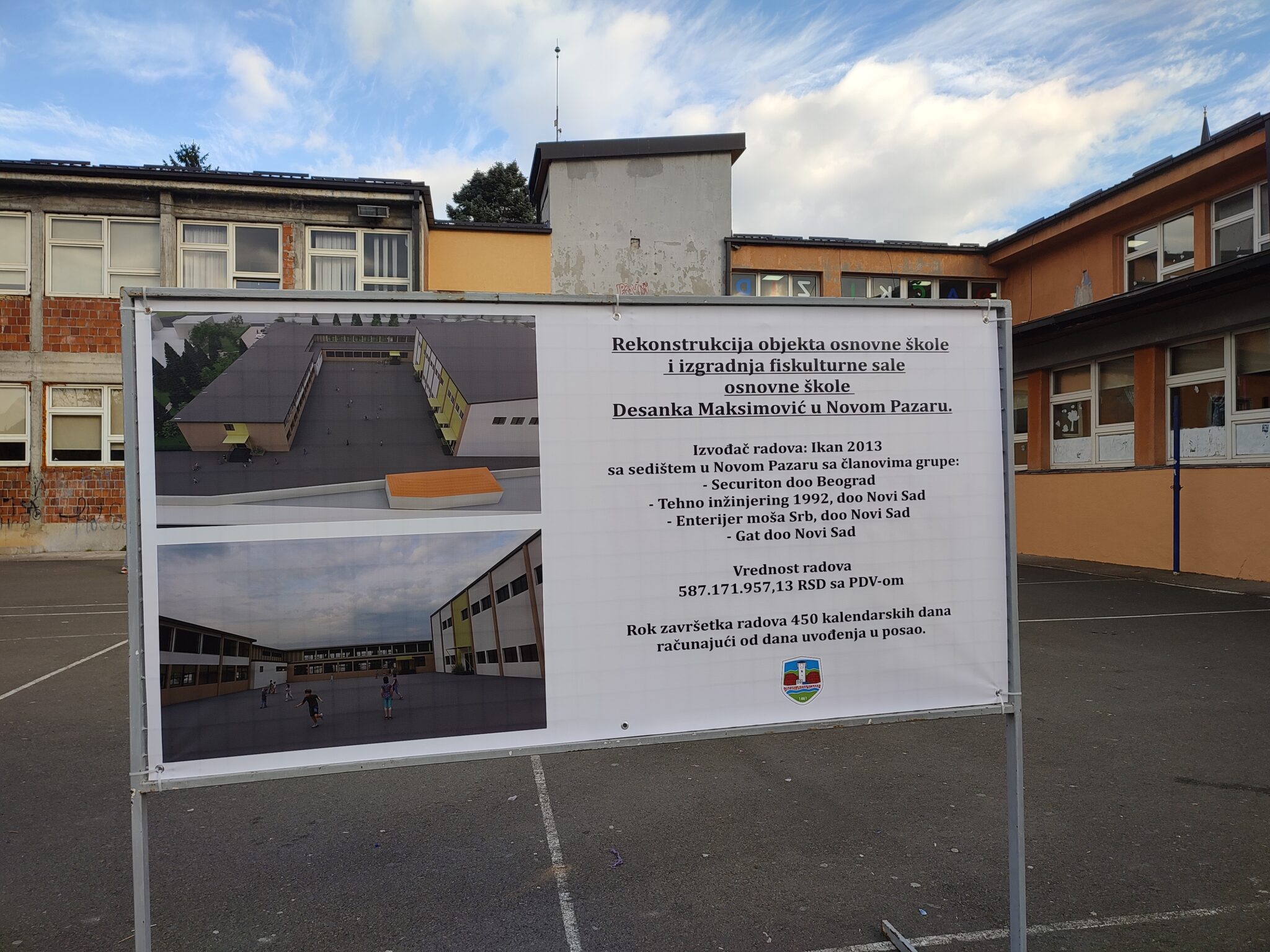 Počela rekonstrukcija Osnovne škole “Desanka Maksimović” - Radio Sto Plus