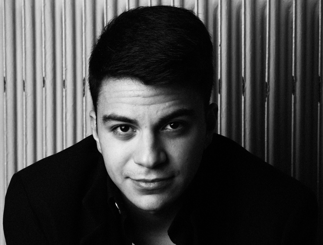 Glumac Amar Ćorović: Čast je biti na spisku sa kolegama - Radio Sto Plus