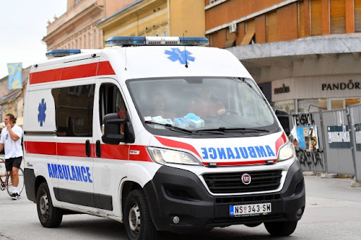 Hitna pomoć: Povećan broj poziva kardiovaskularnih pacijenata - Radio ...