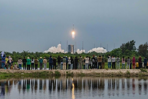 Kina lansirala novi relejni satelit za komunikaciju Zemlja-Mesec ...