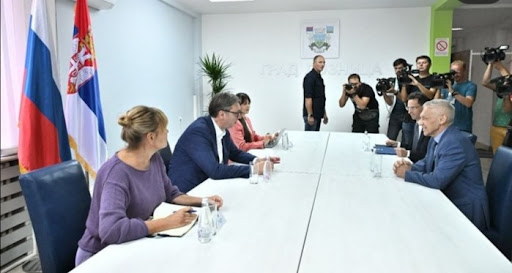 Vučić sa Bocan Harčenkom u Loznici o Kosovu i Briksu - Radio Sto Plus