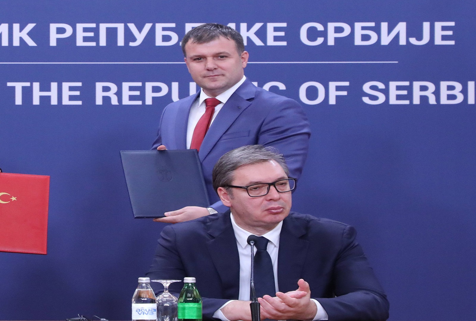 Kome mladi u Srbiji veruju: Patrijarhu, Memiću, pa onda Vučiću - Radio Sto Plus