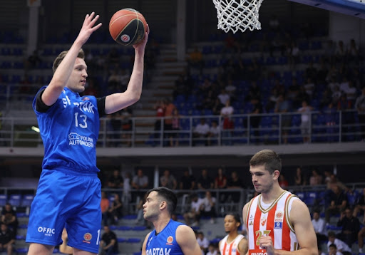 Košarkaši Spartaka pobedili Crvenu zvezdu i plasirali se u finale ...